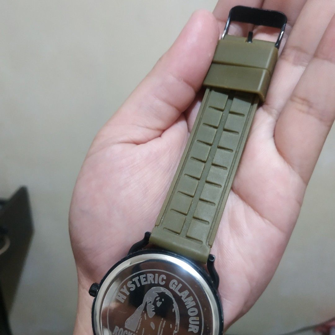 Hysteric Glamour Watch, Men's Fashion, Watches & Accessories, Watches ...