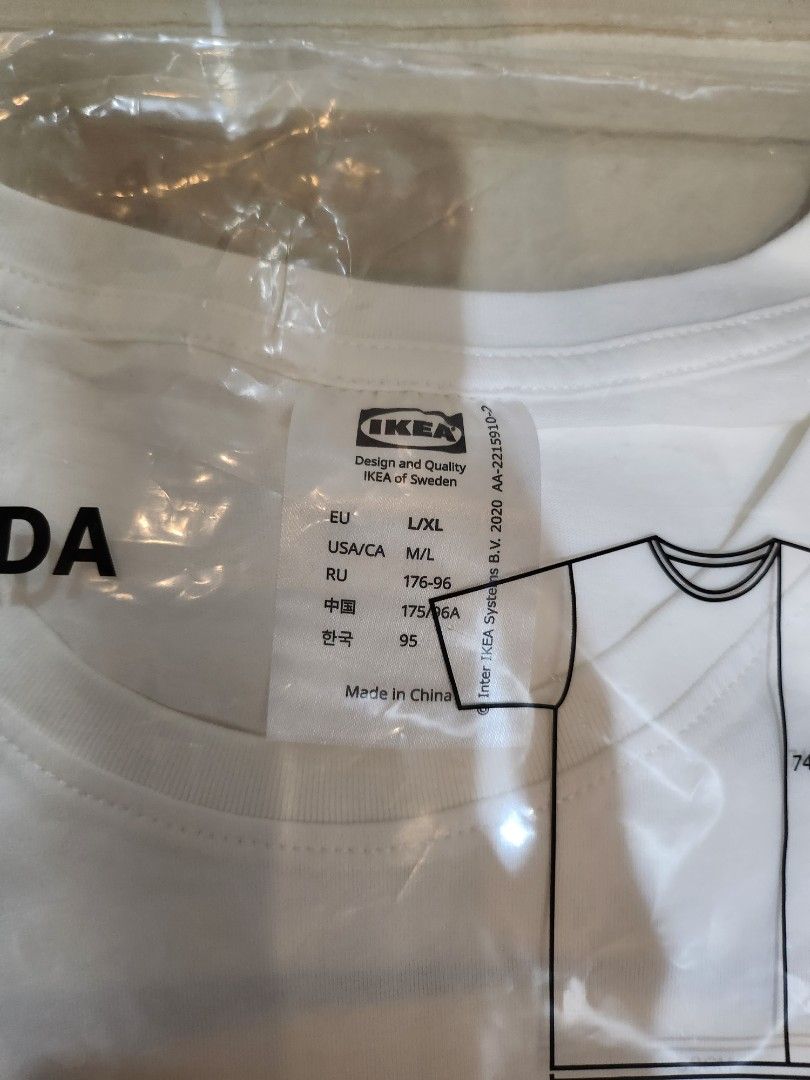 Kaos ikea original, Fesyen Pria, Pakaian , Atasan di Carousell
