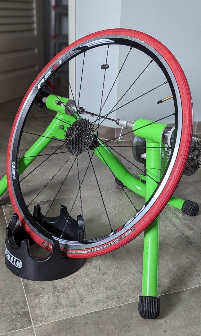 Kurt Kinetic turbo trainer with training wheel, Sports Equipment ...
