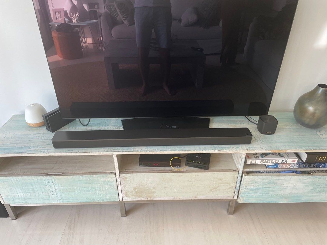 LG SK8Y Dolby Atmos Soundbar + Subwofer + Surround speakers SPK8 Home ...