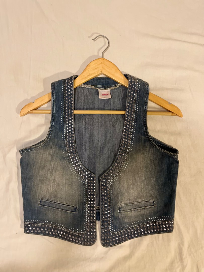 Maong vest, Women's Fashion, Tops, Others Tops on Carousell