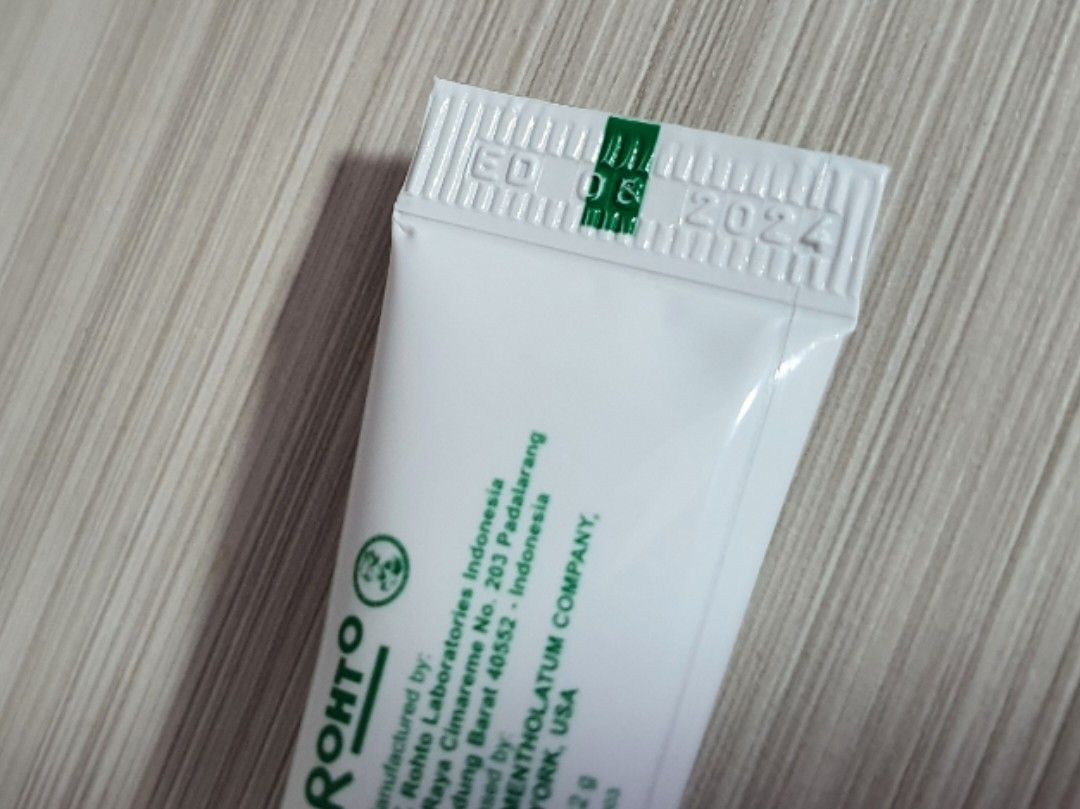 Mentholatum acnes treatment series, Beauty & Personal Care, Face, Face ...