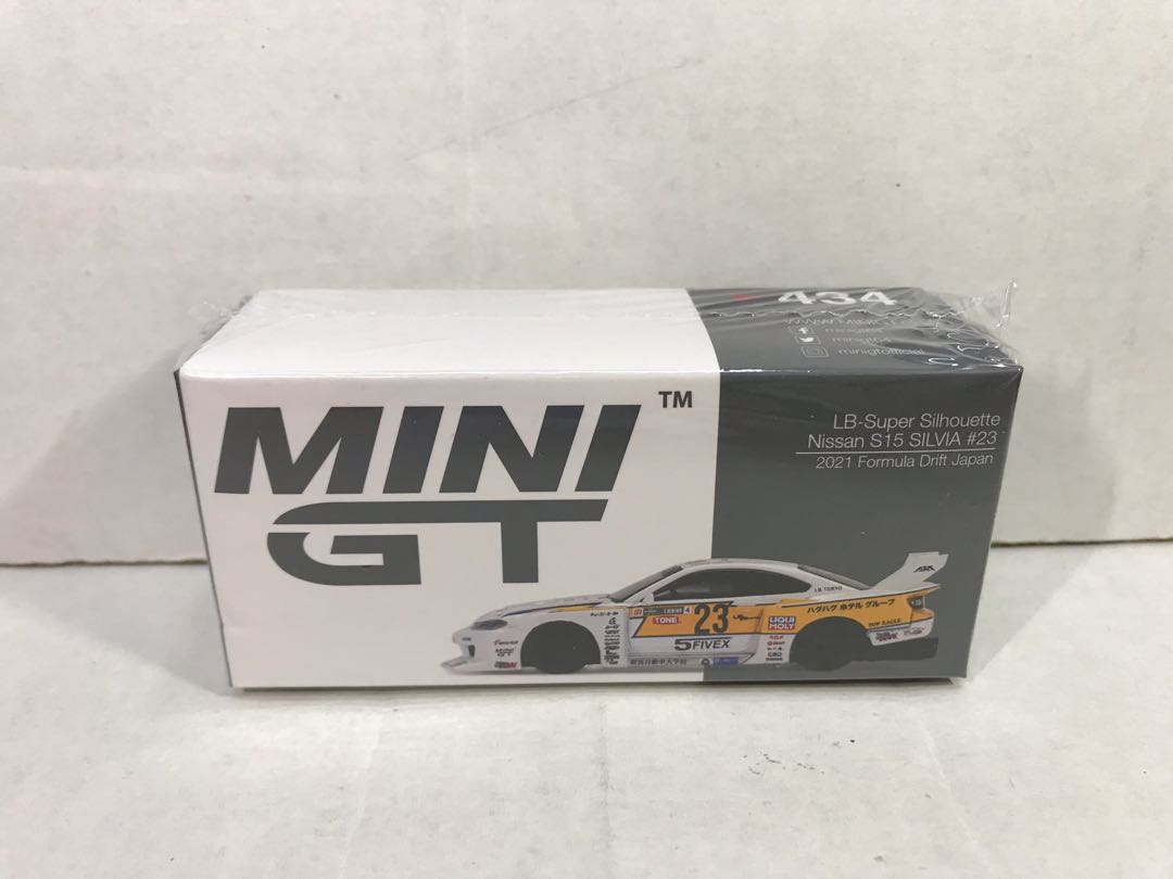 Minigt 434 Nissan S15 Silvia MINI GT, 興趣及遊戲, 玩具 & 遊戲類 - Carousell