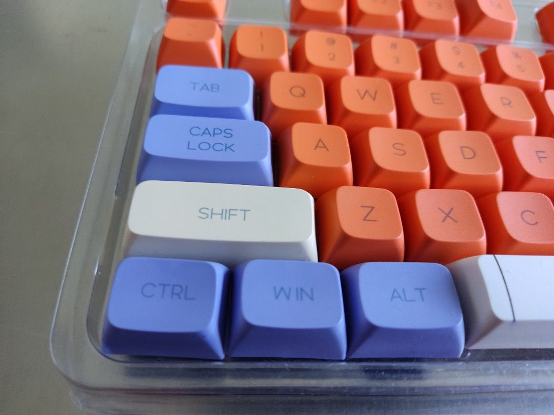 Mostly Orange XDA Profile PBT Keycap Set, Computers & Tech, Parts ...