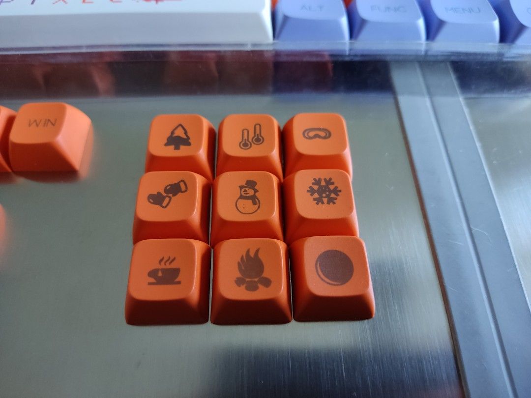 Mostly Orange XDA Profile PBT Keycap Set, Computers & Tech, Parts ...