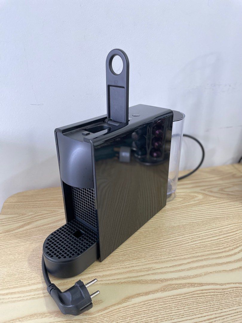 Nespresso Mini Fullset, TV & Home Appliances, Kitchen Appliances ...