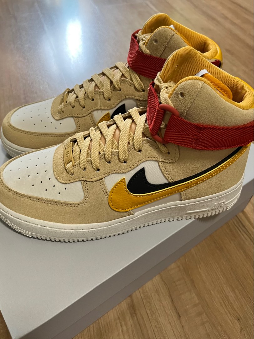 Nike Air Force 1 High SE, Women's Fashion, Footwear, Sneakers on Carousell
