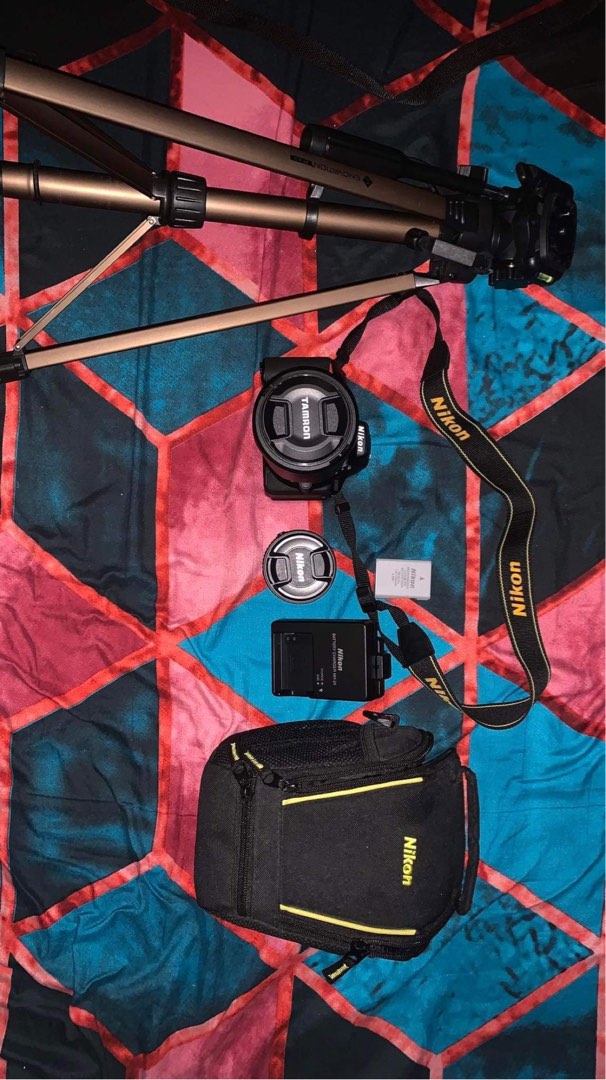 Nikon D5600 set, Photography, Cameras on Carousell