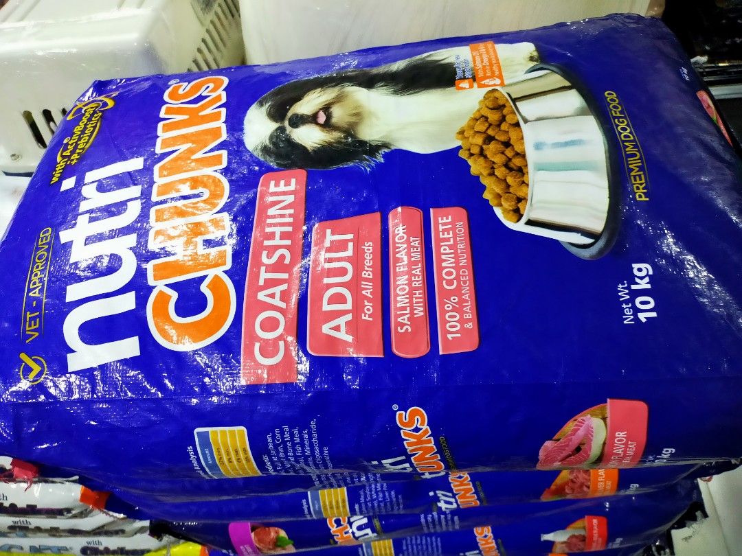 Nutri chunks dog Foods 10kg/20kg, Pet Supplies, Pet Food on Carousell