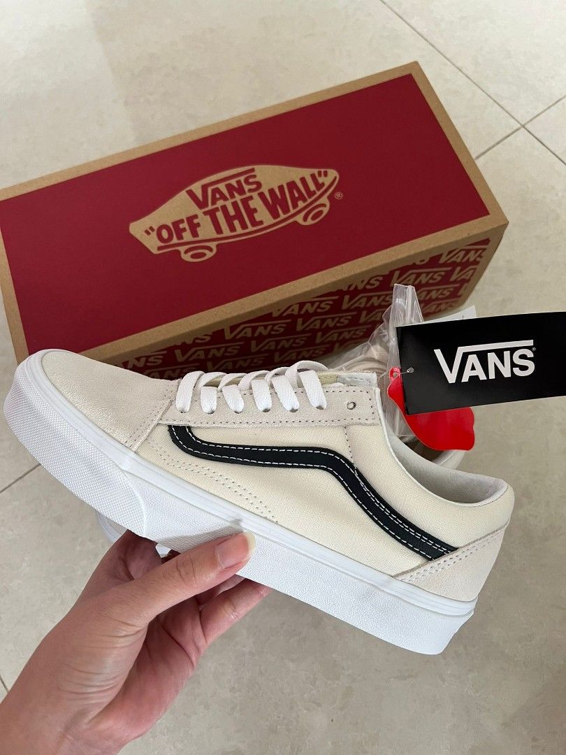 OLD SKOOL VANS KOREA, Women's Fashion, Footwear, Sneakers on Carousell