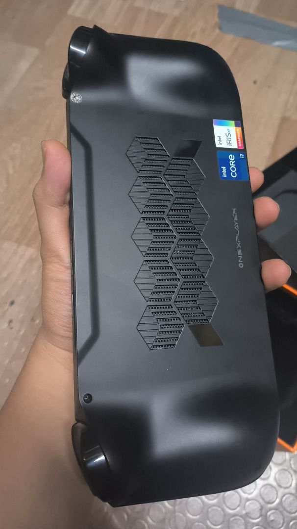 one x player mini 1tb handheld gaming, Video Gaming, Video Games ...