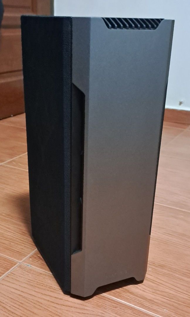 Phantek evolve shift V1 mini ITX case / Mesh panel / 2 Arctic p14 ...