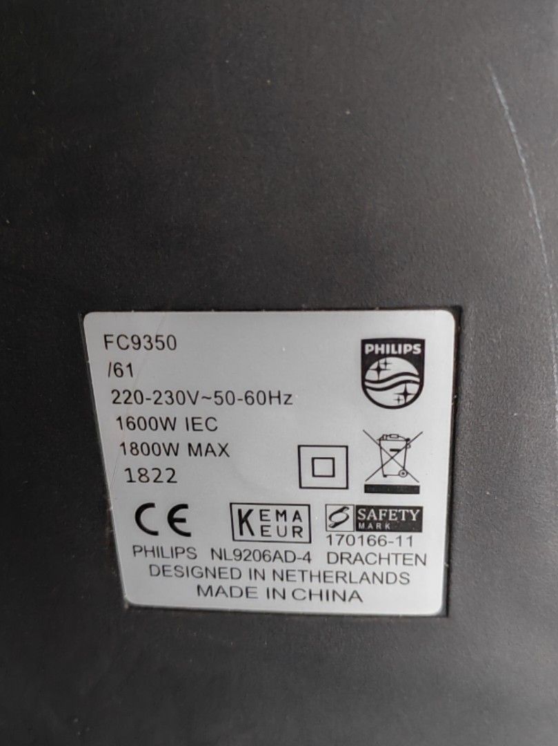 Philips FC9350/61 PowerPro Compact Bagless Vacuum Cleaner, TV & Home ...