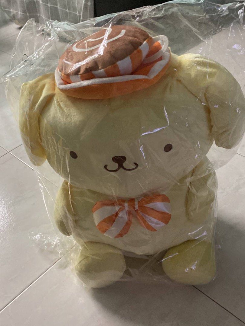 Pompompurin Prize 1 Big Plush, Hobbies & Toys, Toys & Games on Carousell