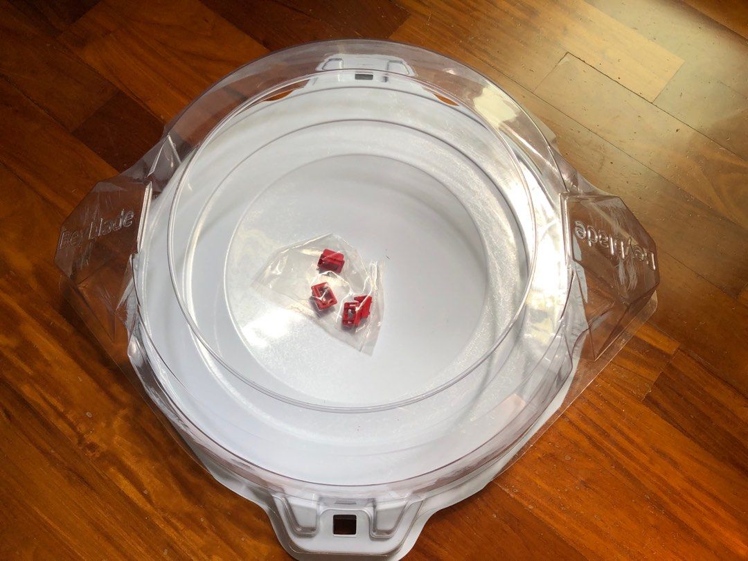 Preloved Beyblade Burst DB Stadium, Hobbies & Toys, Toys & Games on ...