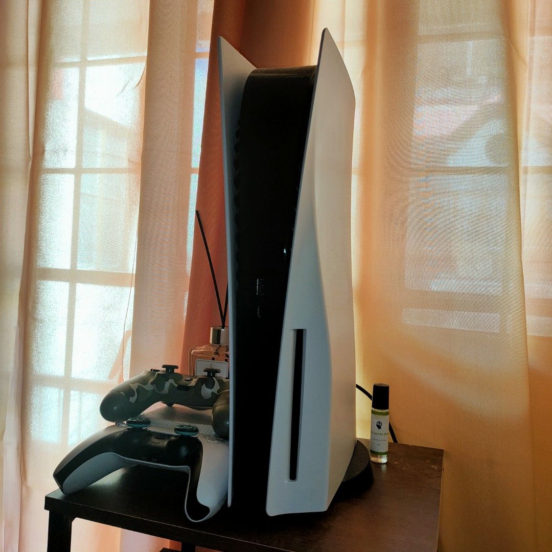 PS5 (2ND HAND), Video Gaming, Video Game Consoles, PlayStation on Carousell