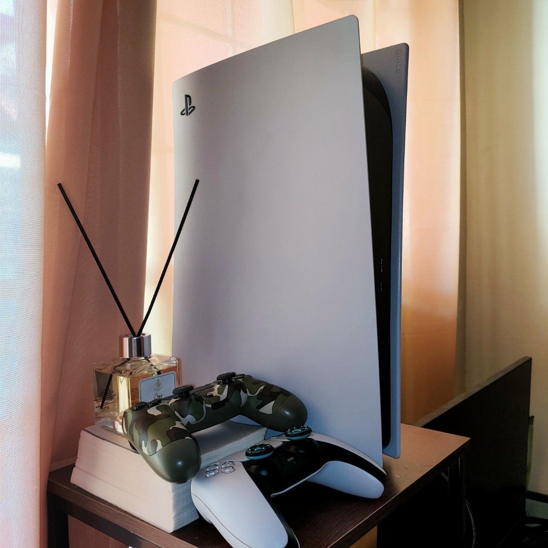 PS5 (2ND HAND), Video Gaming, Video Game Consoles, PlayStation on Carousell