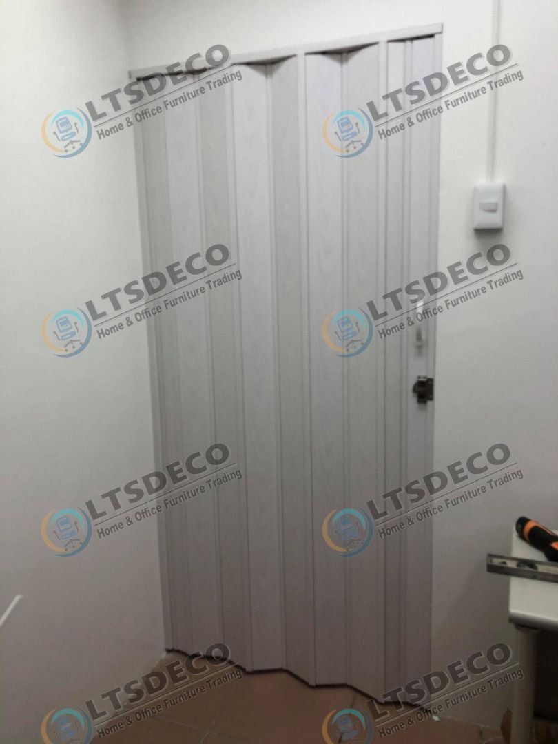 Pvc accordion door Office partition and Furniture, Furniture & Home Living, Office Furniture ...