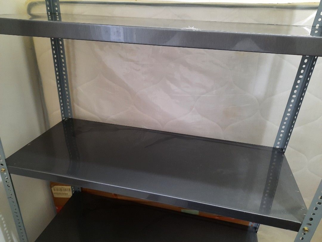 Rak Besi, Perabotan Rumah di Carousell