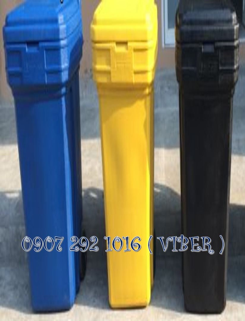 Roller king trash bin w/wheels 150L 323, Furniture & Home Living ...