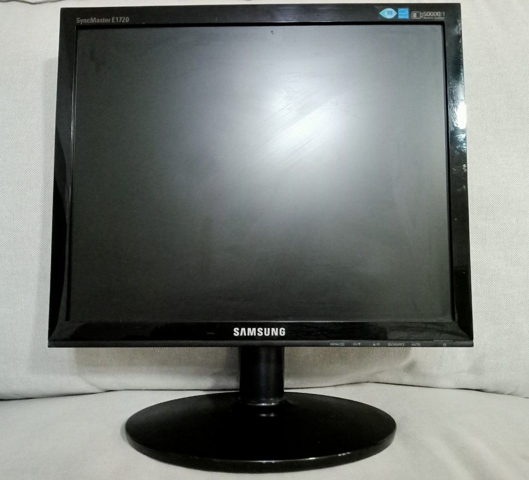 Samsung LCD Monitor 17", Computers & Tech, Desktops on Carousell