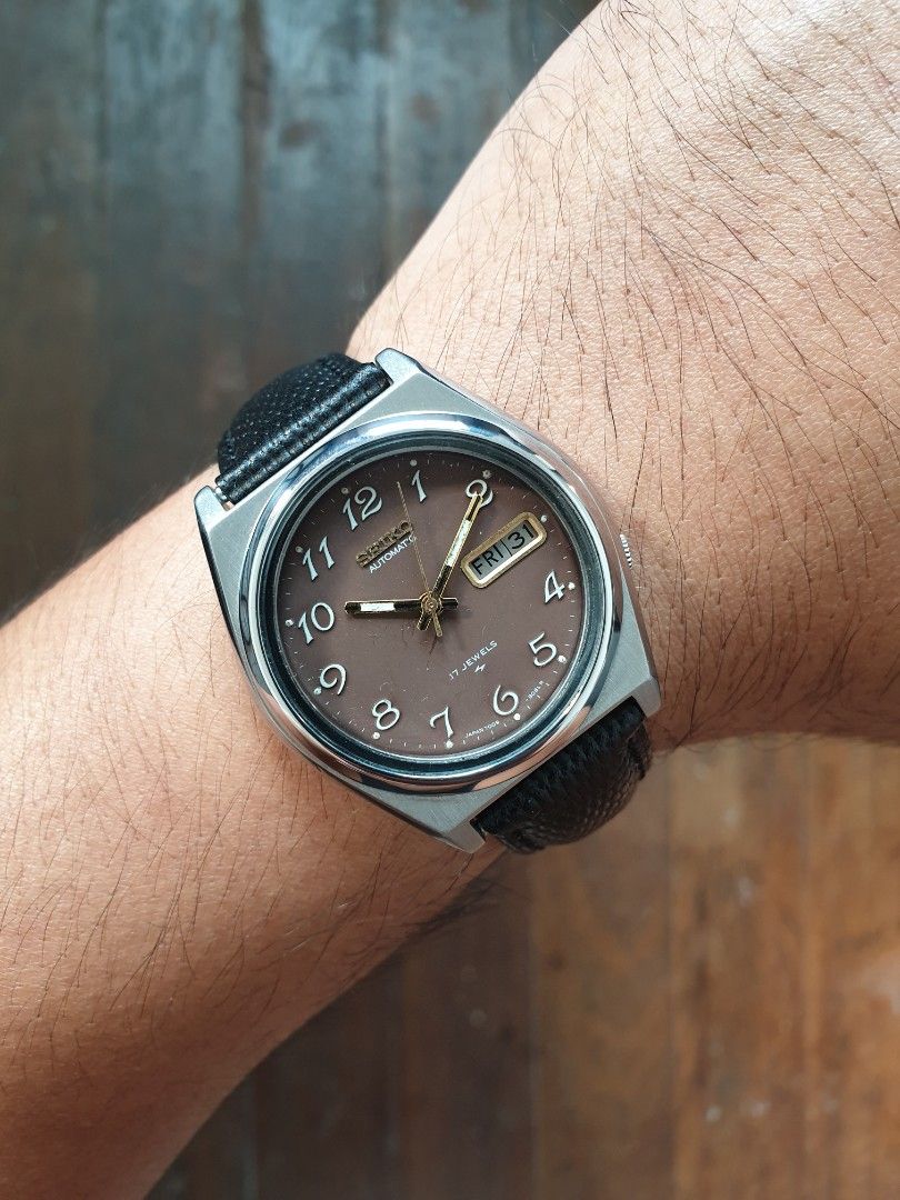 Seiko 7009 choco dial, Men's Fashion, Watches & Accessories, Watches on ...