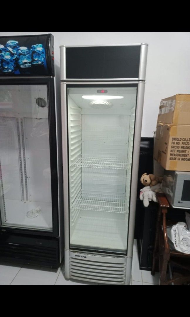 Showcase modena 380 liter 1 pintu, Kitchen & Appliances di Carousell