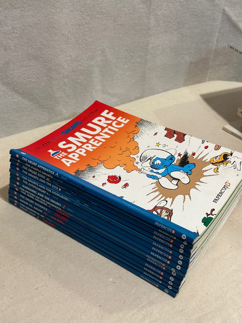 The Smurfs comic/graphic novel book (full colour), Hobbies & Toys ...