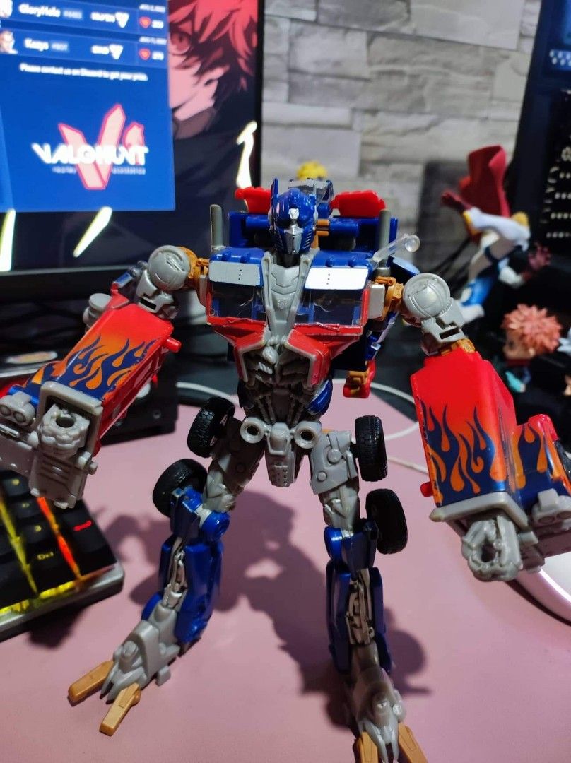 Transformers Mechtech Ultimate Optimus Prime Dark of the Moon, Hobbies ...