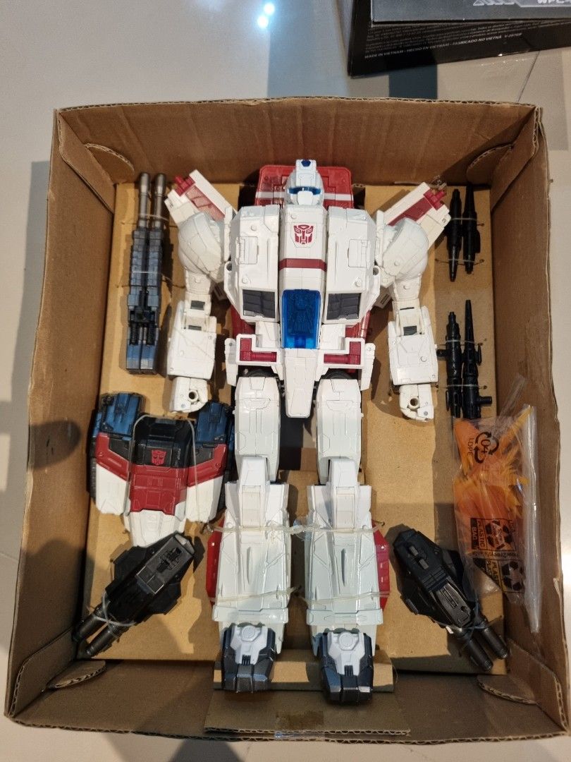 Transformers seige jetfire, Hobbies & Toys, Toys & Games on Carousell