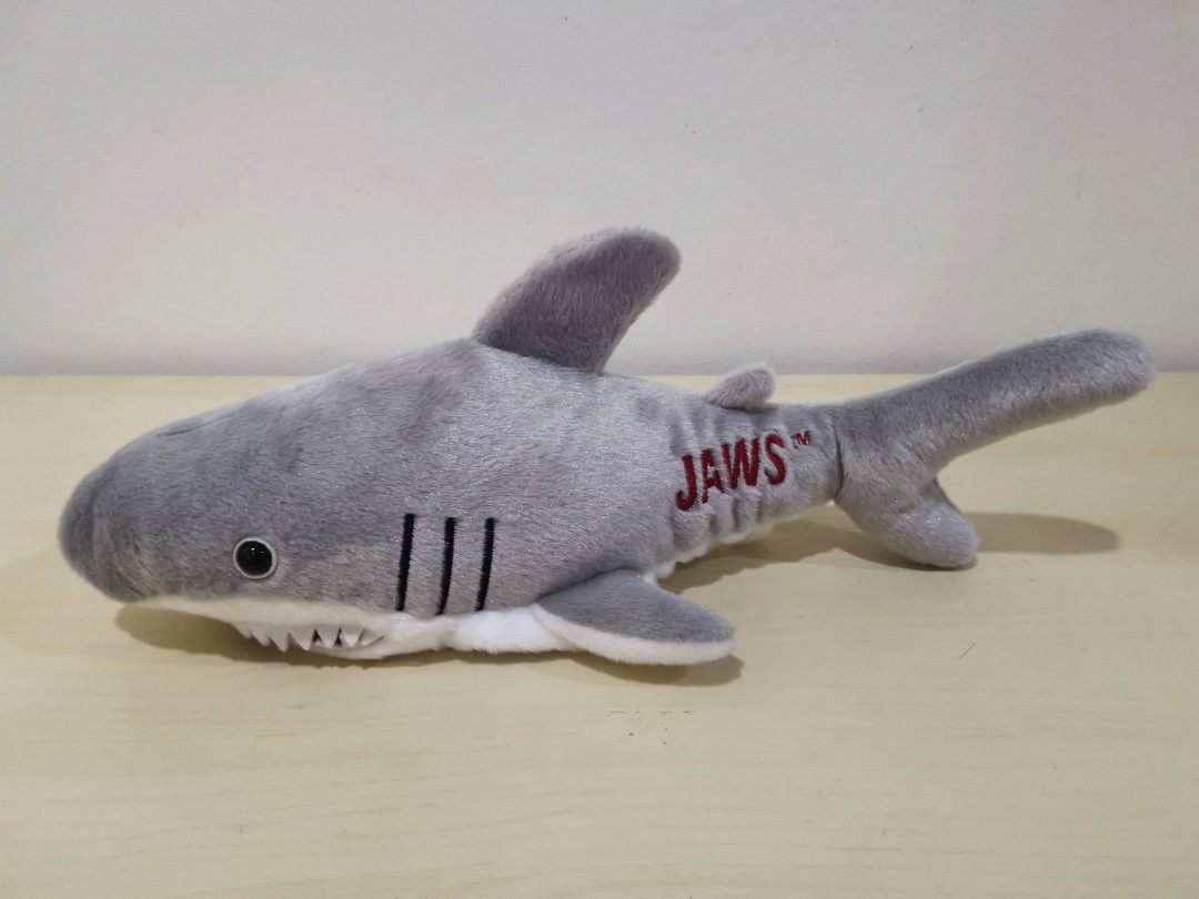 Universal Studio Jaws Hand Puppet, Hobbies & Toys, Toys & Games on ...
