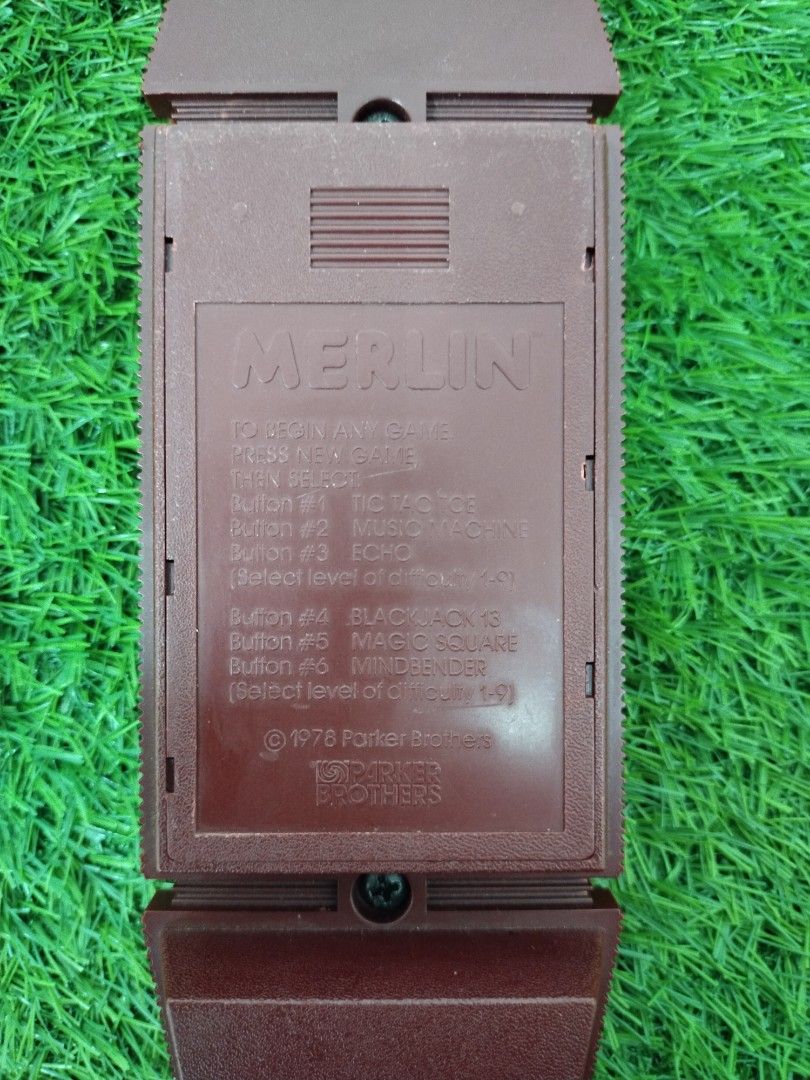 Vintage 1978 Parker Brothers MERLIN Electronic Handheld Game, Hobbies ...