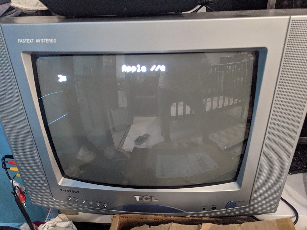 Vintage 1983 Apple IIe, Computers & Tech, Desktops on Carousell