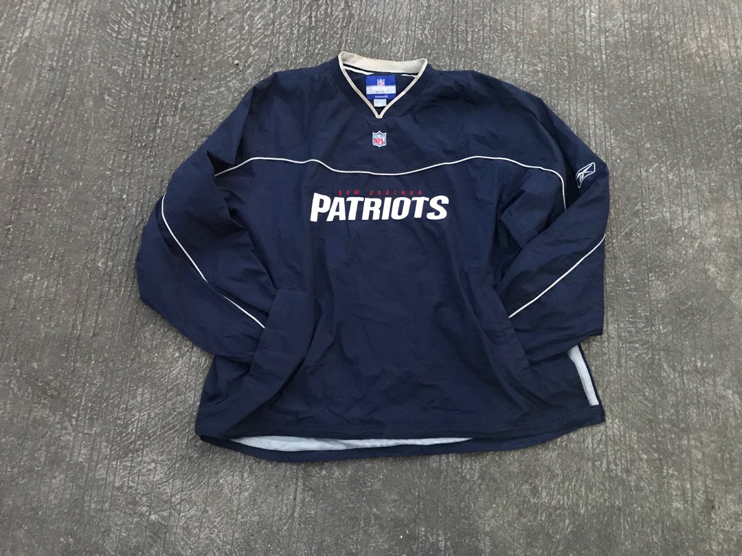 VINTAGE NFL REEBOK, Men's Fashion, Coats, Jackets and Outerwear on ...