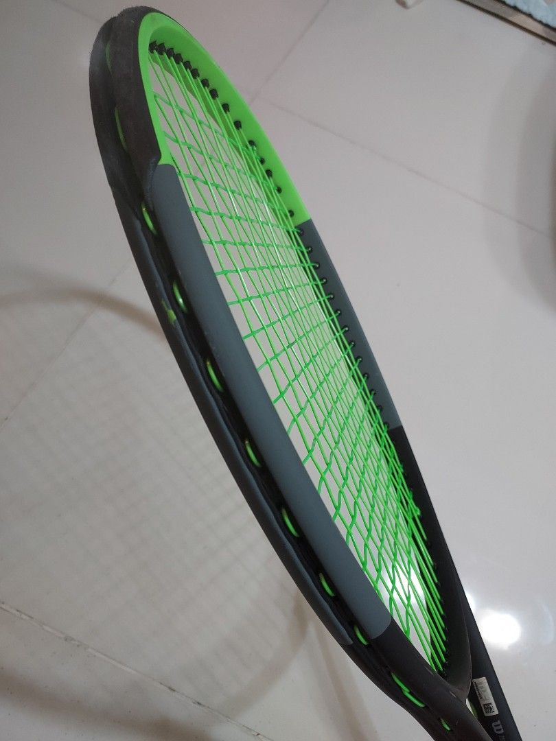 Wilson Blade 98 V7, Sports Equipment, Sports & Games, Racket & Ball ...