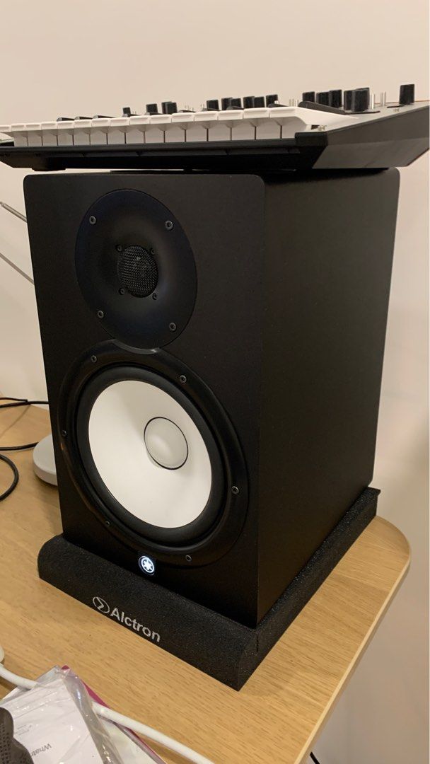 Yamaha HS8 Studio Monitors, Audio, Soundbars, Speakers & Amplifiers on ...