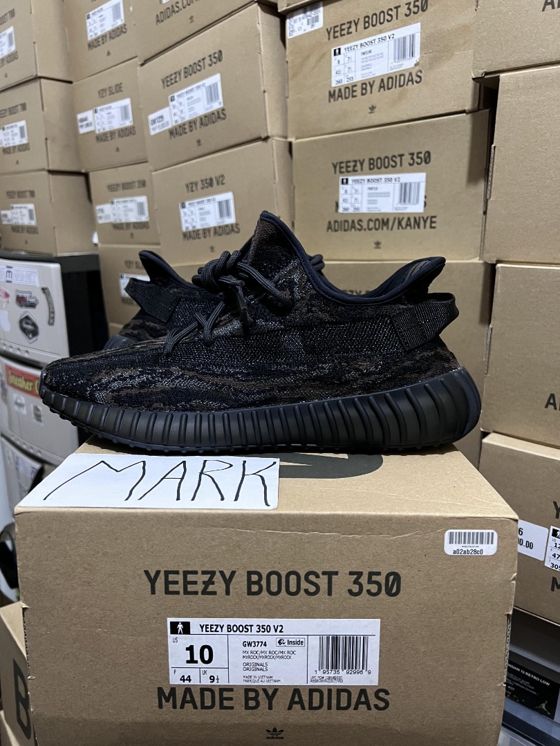 Yeezy Boost 350 v2 Mx Rock, Men's Fashion, Footwear, Sneakers on Carousell