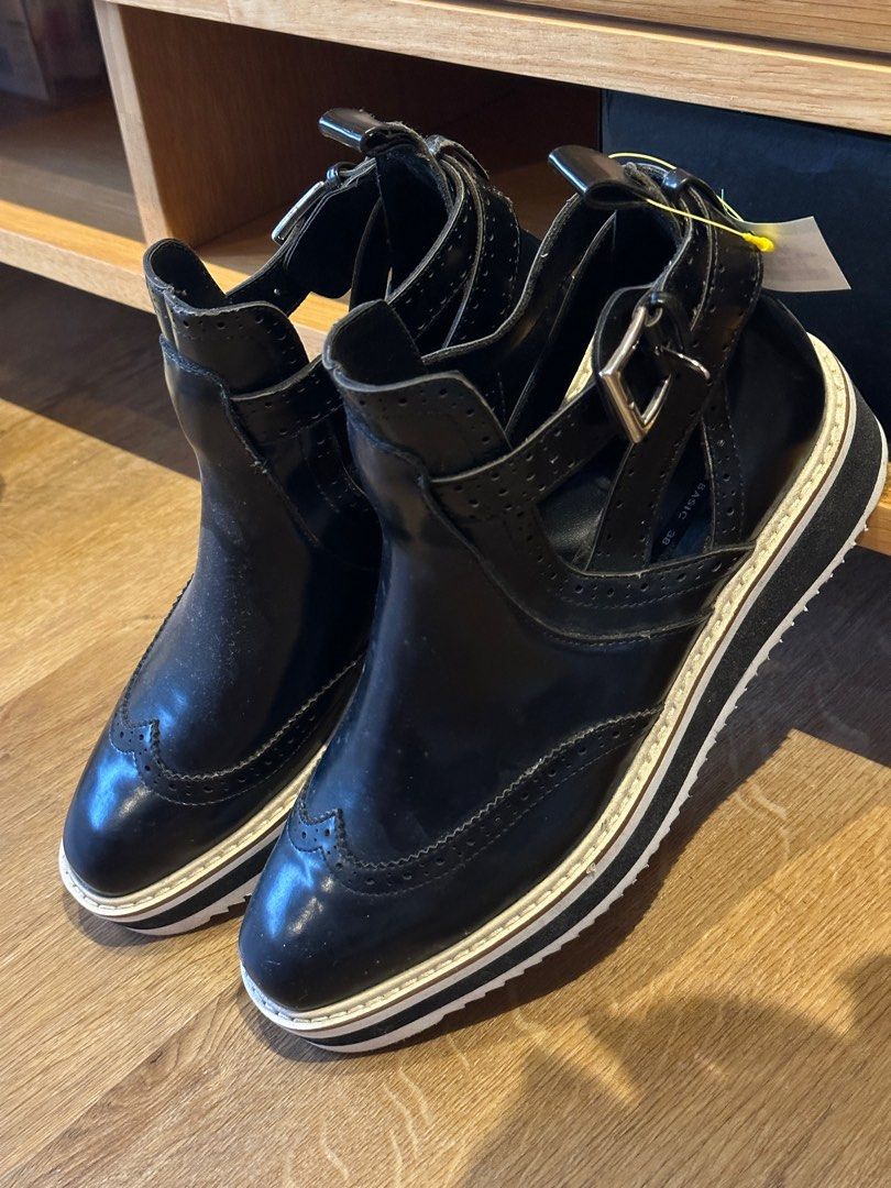 Zara basic see through baroque booths, Women's Fashion, Footwear, Boots ...