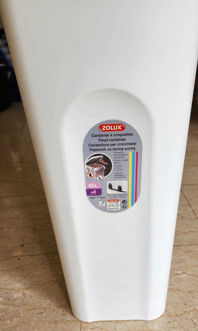 Zolux Airtight Plastic Food Container (Matt Gray, 40 liter) for dog ...
