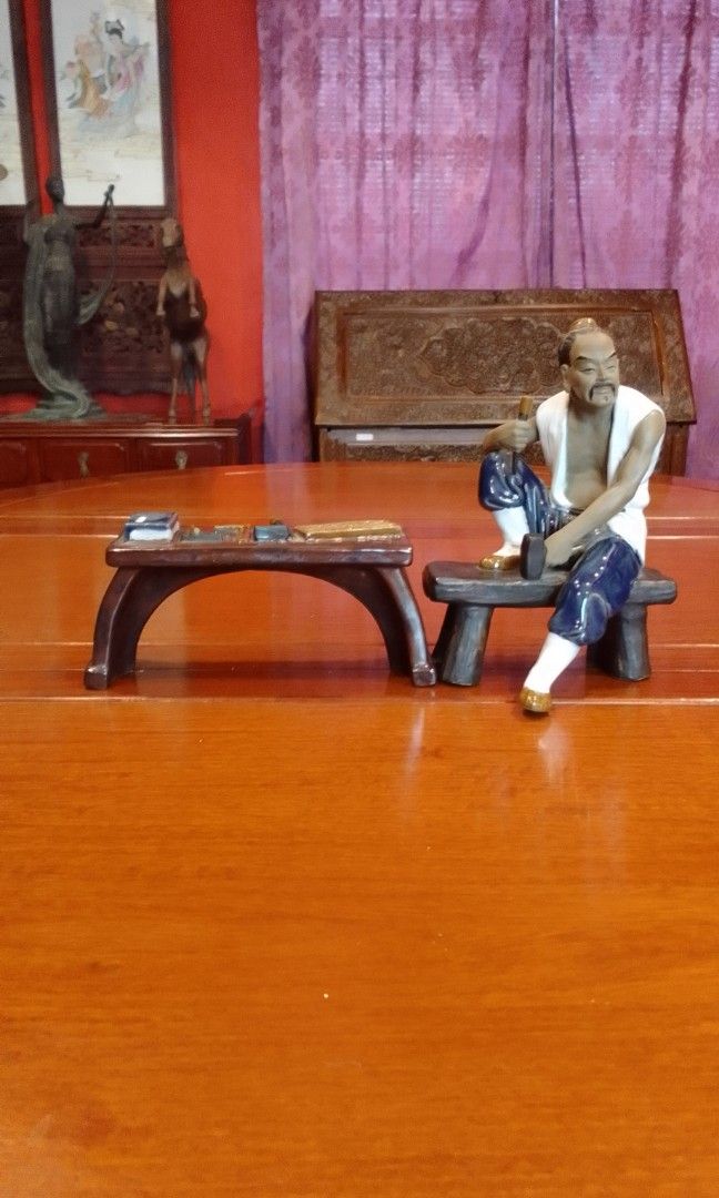 An Ancient Chinese Smith Figurines, Hobbies & Toys, Collectibles ...