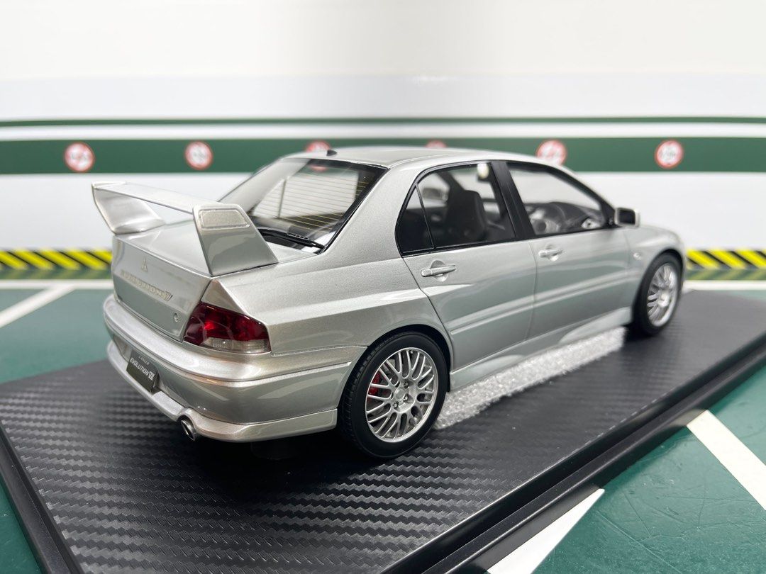 Autoart Kyosho Minichamps One Model Mitsubishi Lancer Evolution 7 ...
