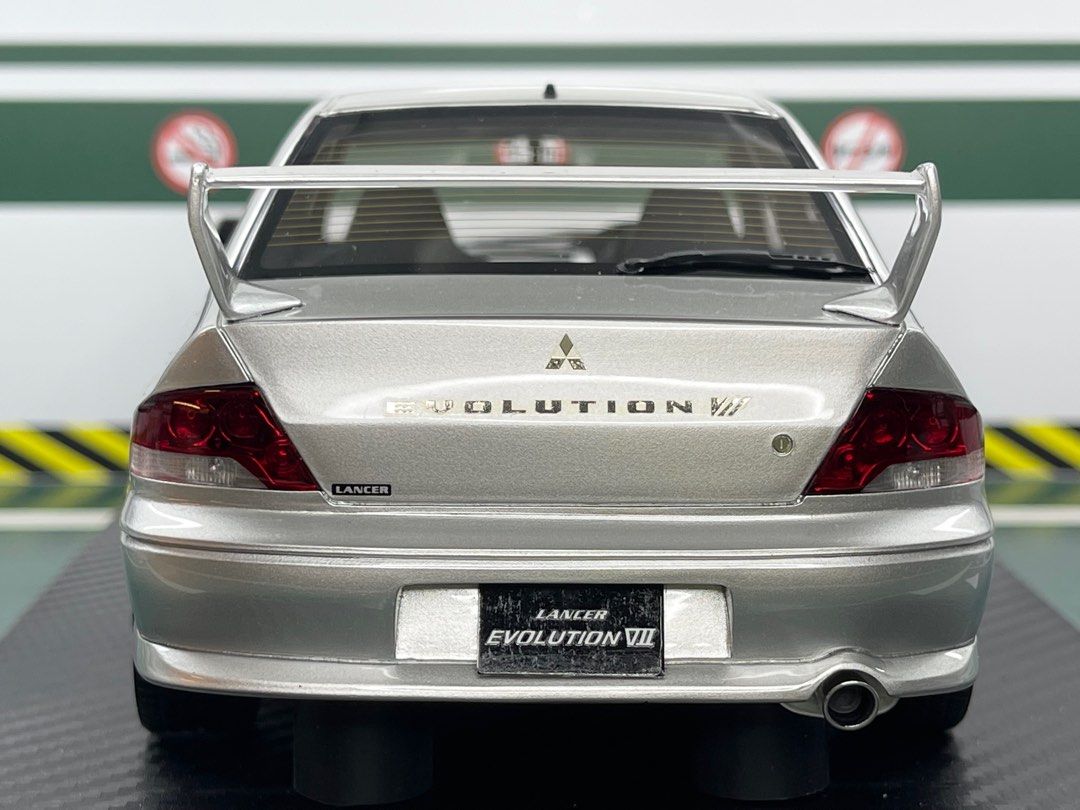 Autoart Kyosho Minichamps One Model Mitsubishi Lancer Evolution 7 ...