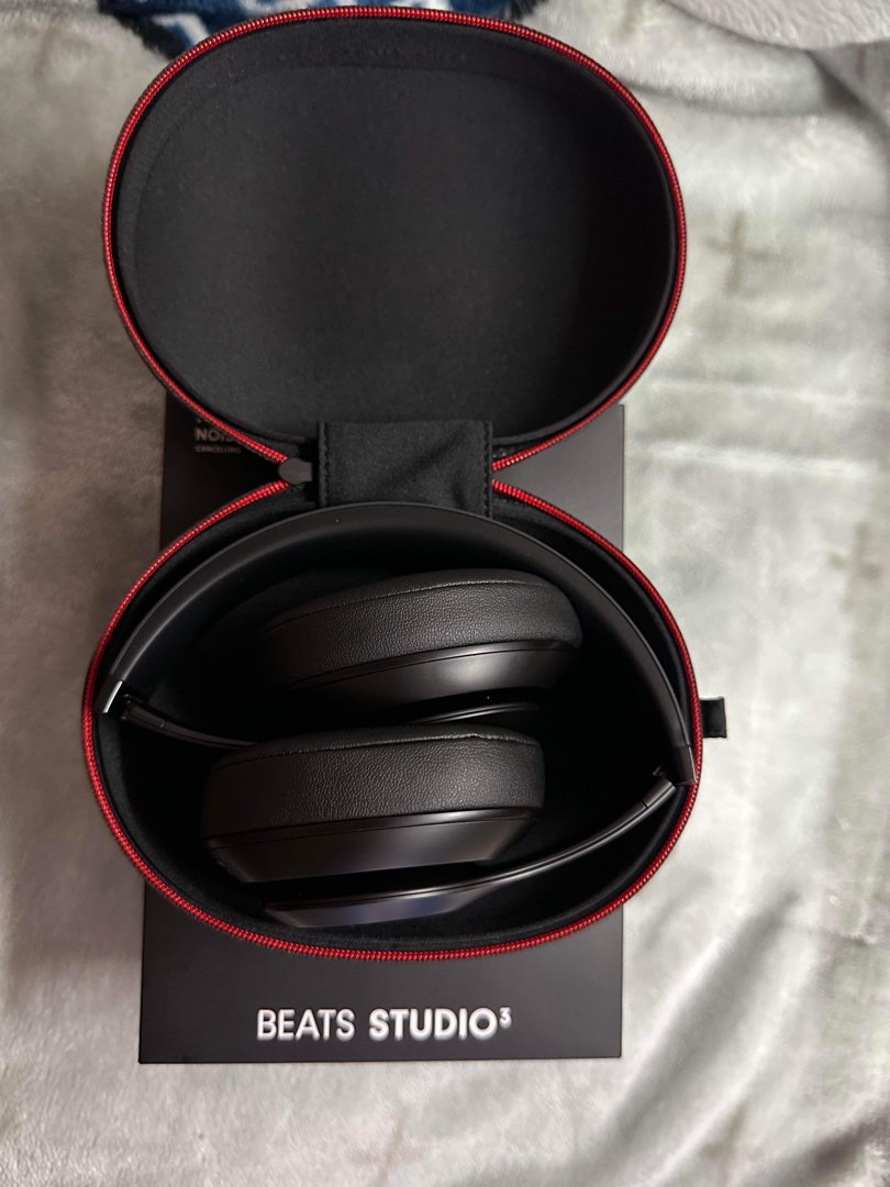 Beats Studio wireless 3 original, 耳機及錄音音訊設備, 耳機在旋轉拍賣