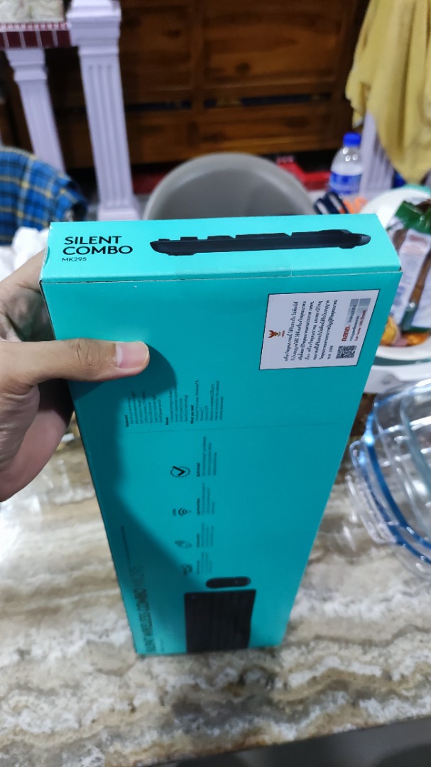 Brand New Logitech Mk295 Silent Wireless Mouse And Silent Wireless