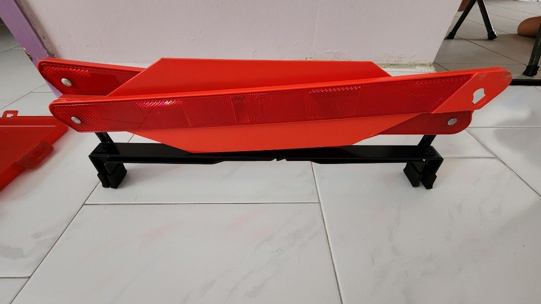 Breakdown Triangle for Car, Lorry, Bus, Van, Car Accessories ...