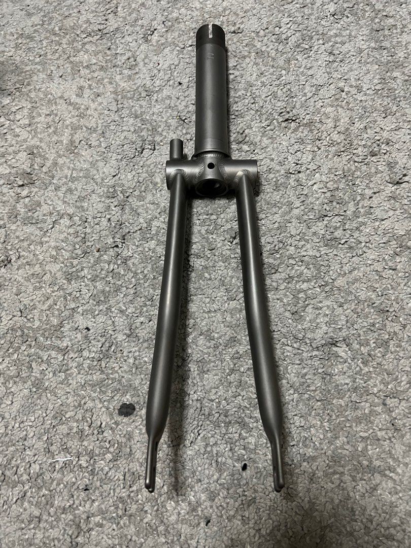 Brompton Original Superlight Titanium Fork & Triangle, Sports Equipment ...