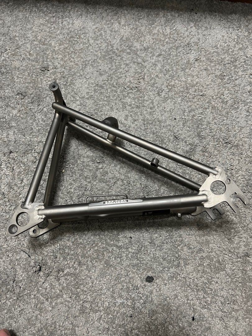 Brompton Original Superlight Titanium Fork & Triangle, Sports Equipment ...