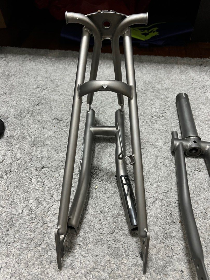 Brompton Original Superlight Titanium Fork & Triangle, Sports Equipment ...