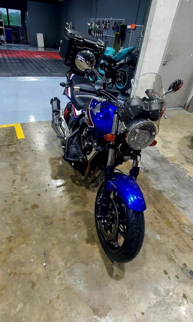 Honda CB400 Revo | CB400SF Revo | Super Four Revo, Motorcycles ...