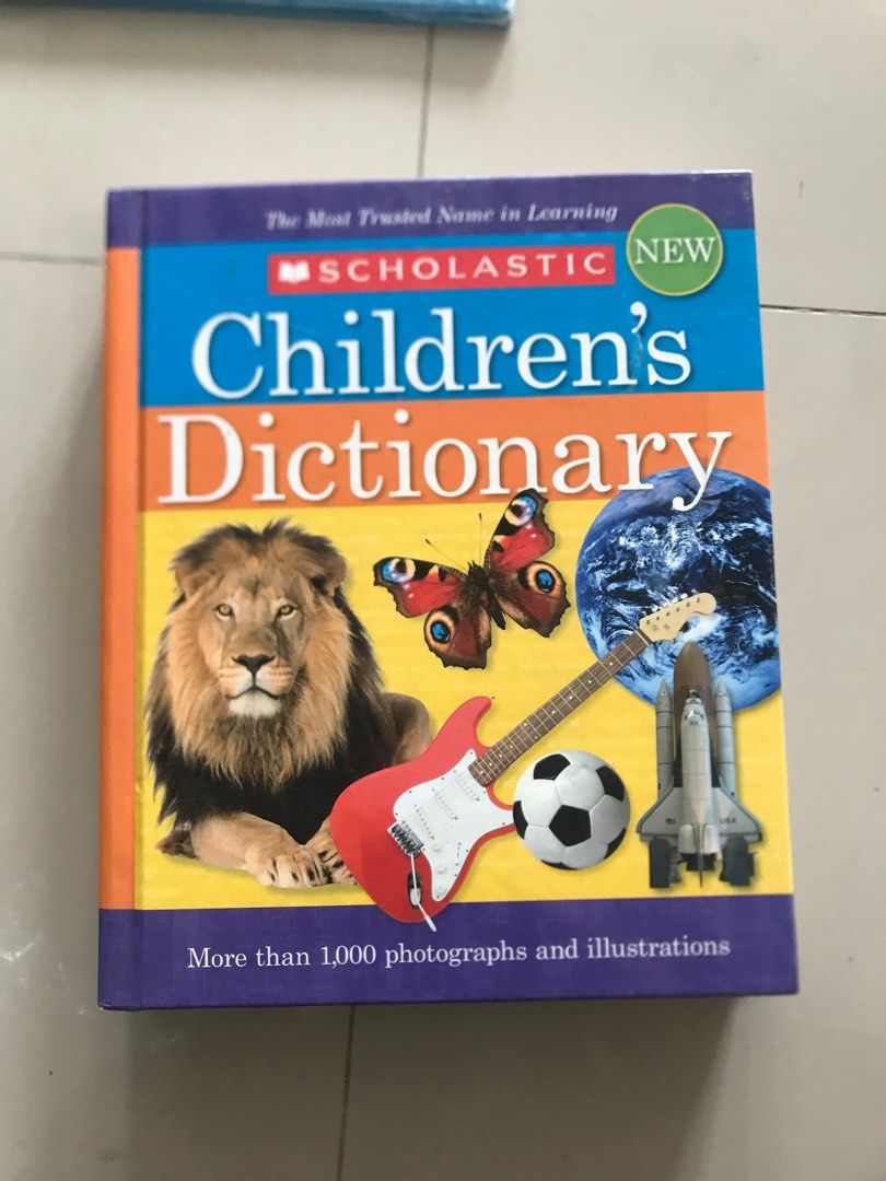 Childrens dictionary scholastic, Buku & Alat Tulis, Buku Anak-Anak di ...